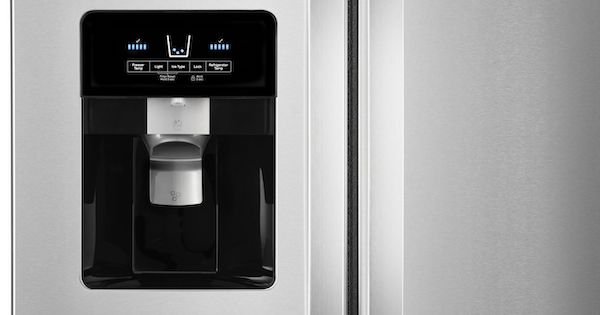 Benefits of Fridges With Ice and Water Dispensers